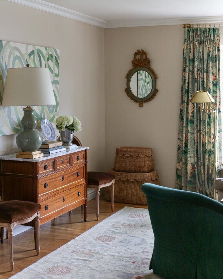 THE PERFECT PINK BEIGE PAINT COLOR FOR OUR LIVING ROOM