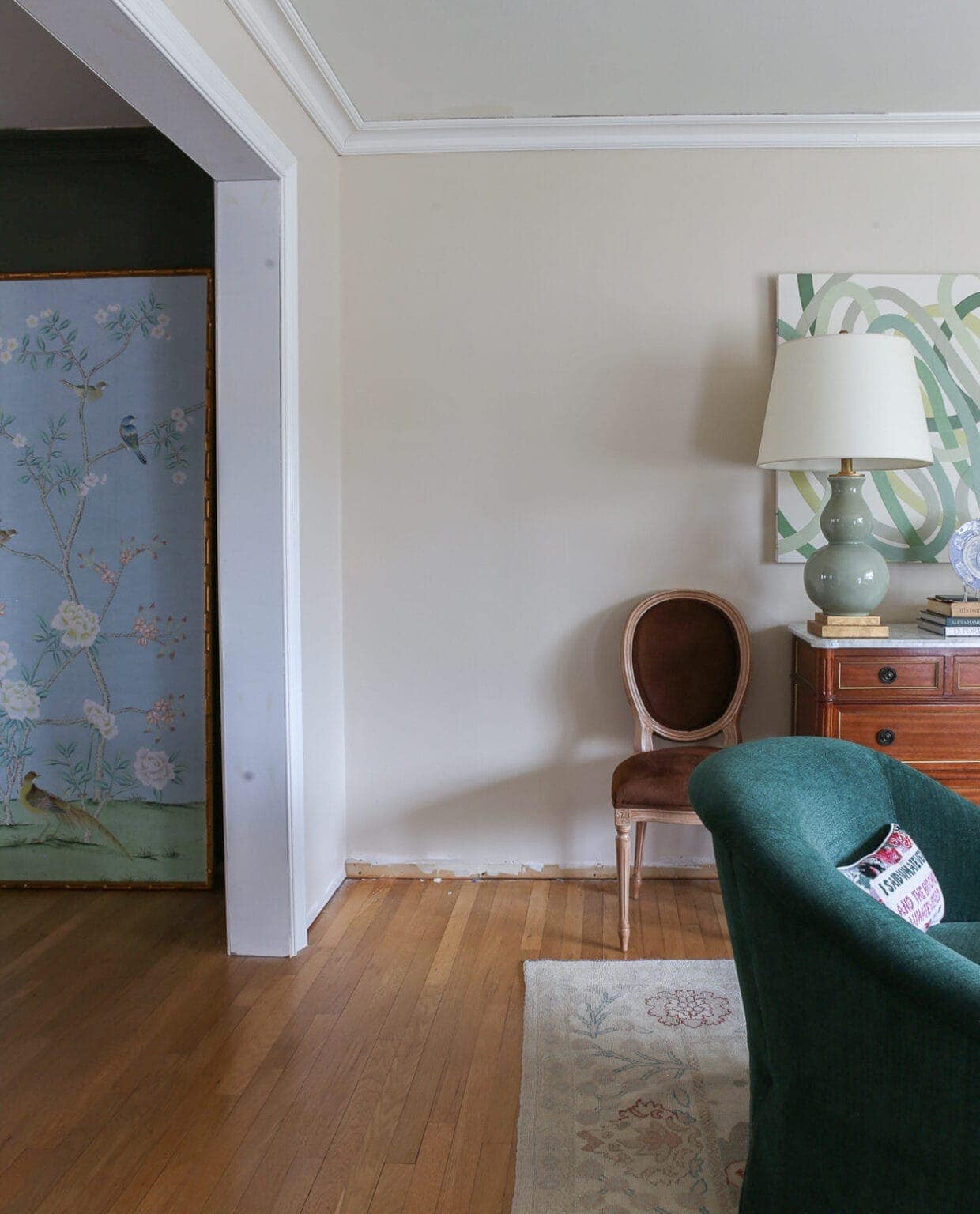 THE PERFECT PINK BEIGE PAINT COLOR FOR OUR LIVING ROOM