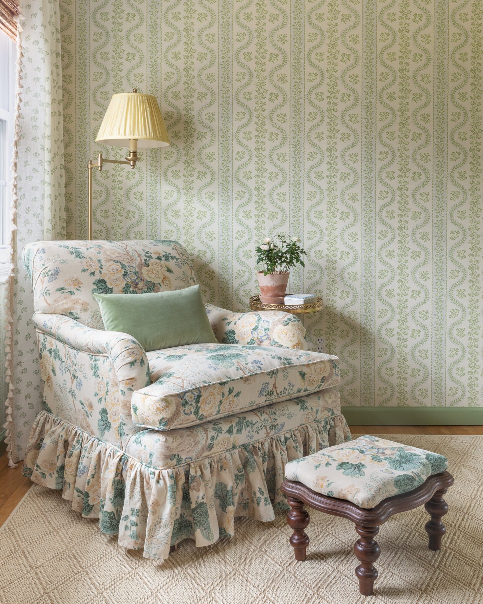 MY OFFICE REVEAL - A Glass of Bovino